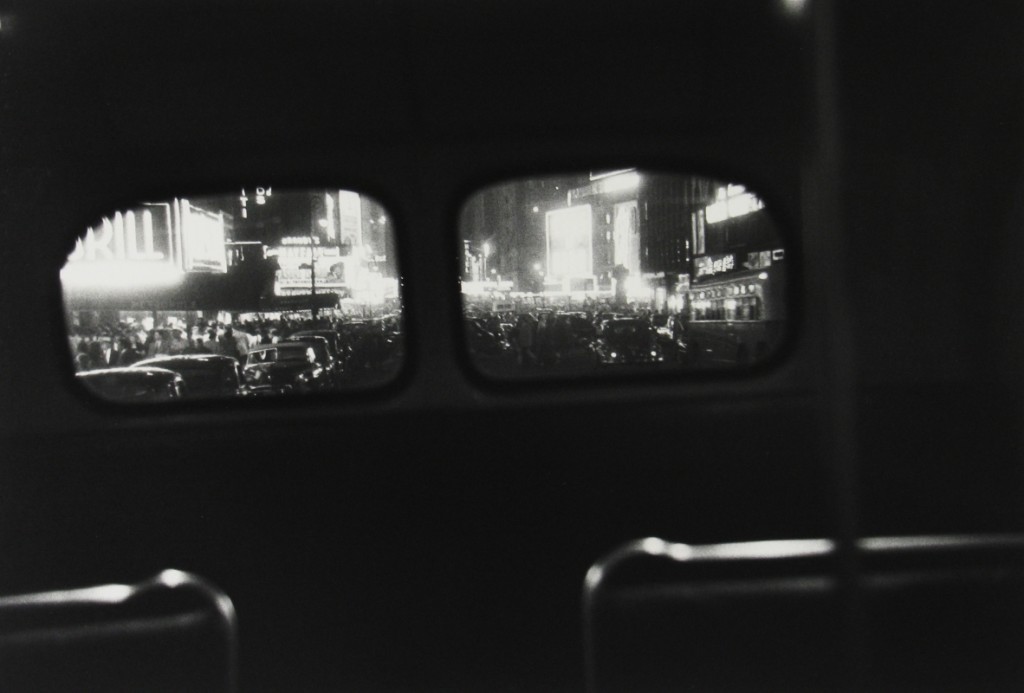 Biography: City Life/Street photographer Louis Faurer | MONOVISIONS ...
