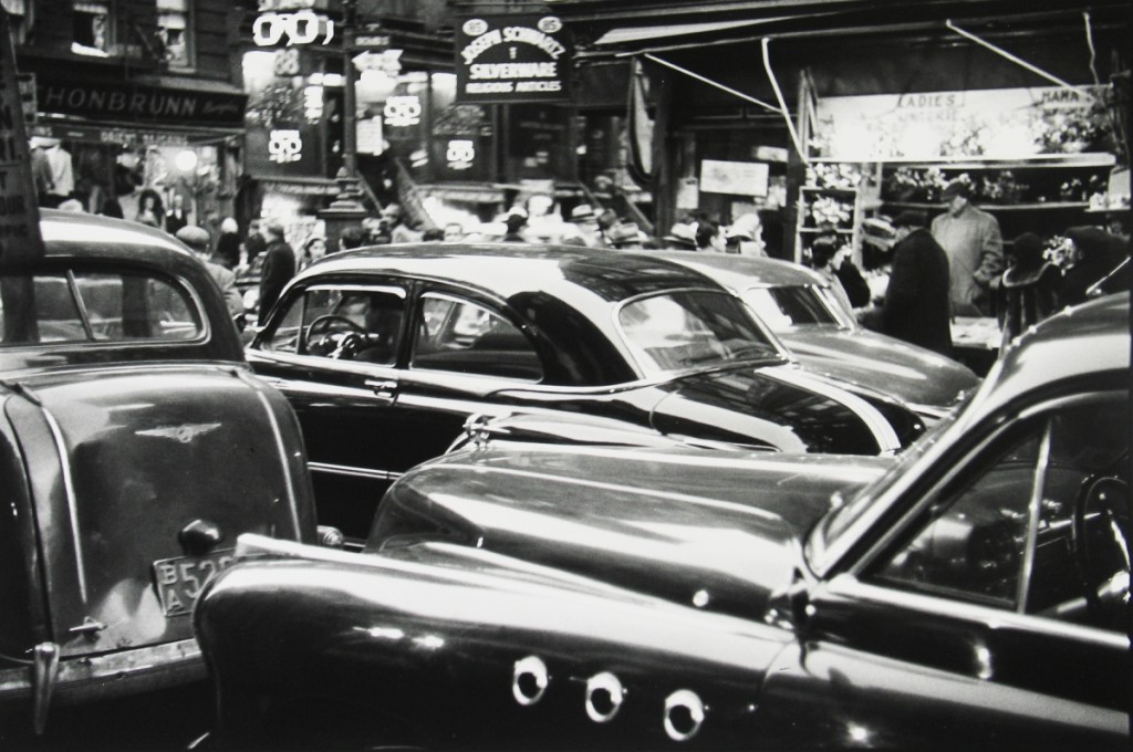 Biography: City Life/Street photographer Louis Faurer | MONOVISIONS ...